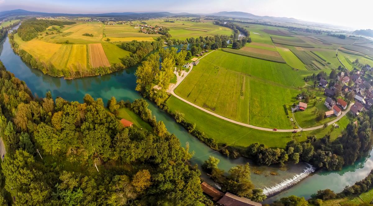 Reka Kolpa - metlika.si